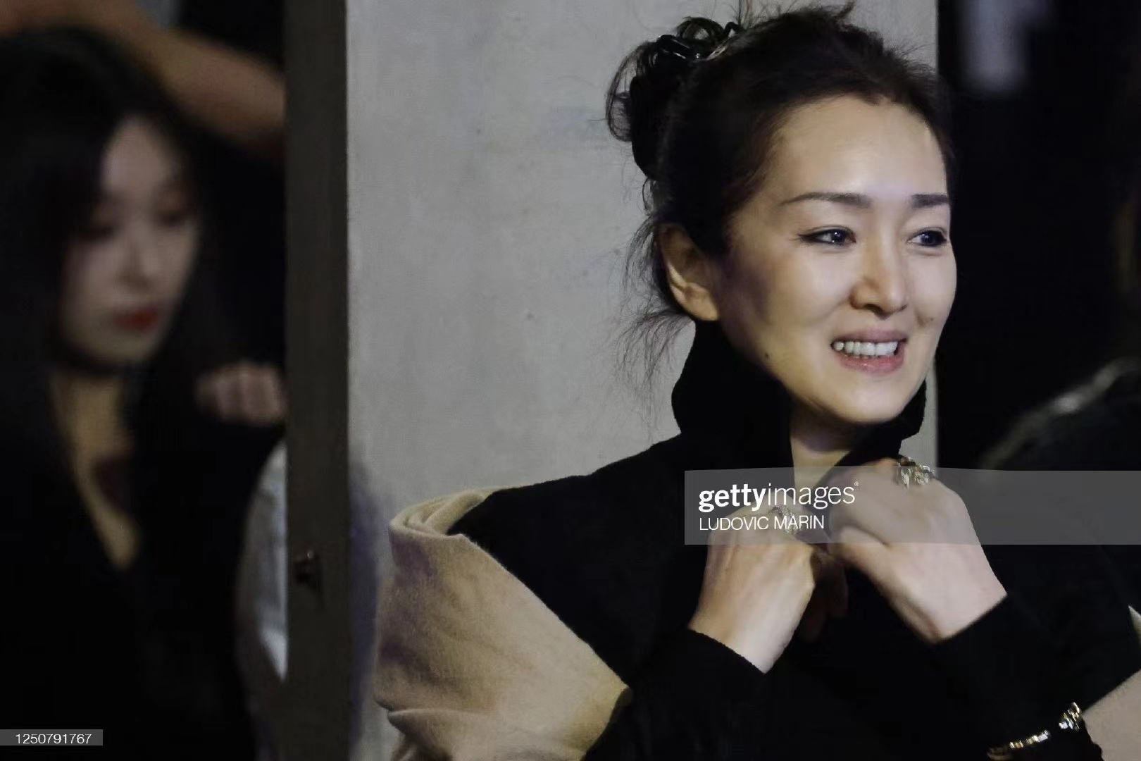 Gong Li lives the way she wants, she is an actor and a wife, not a star ...