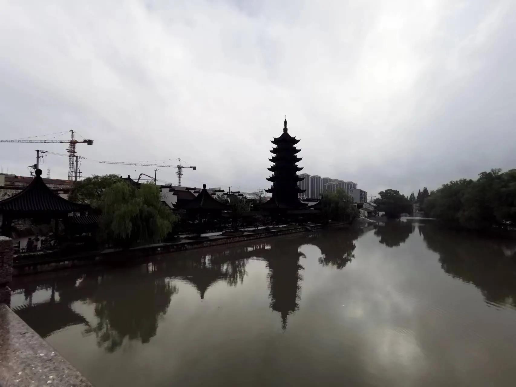 Partridge Sky·Lotus Drunk (Feng Shujun) - iNEWS