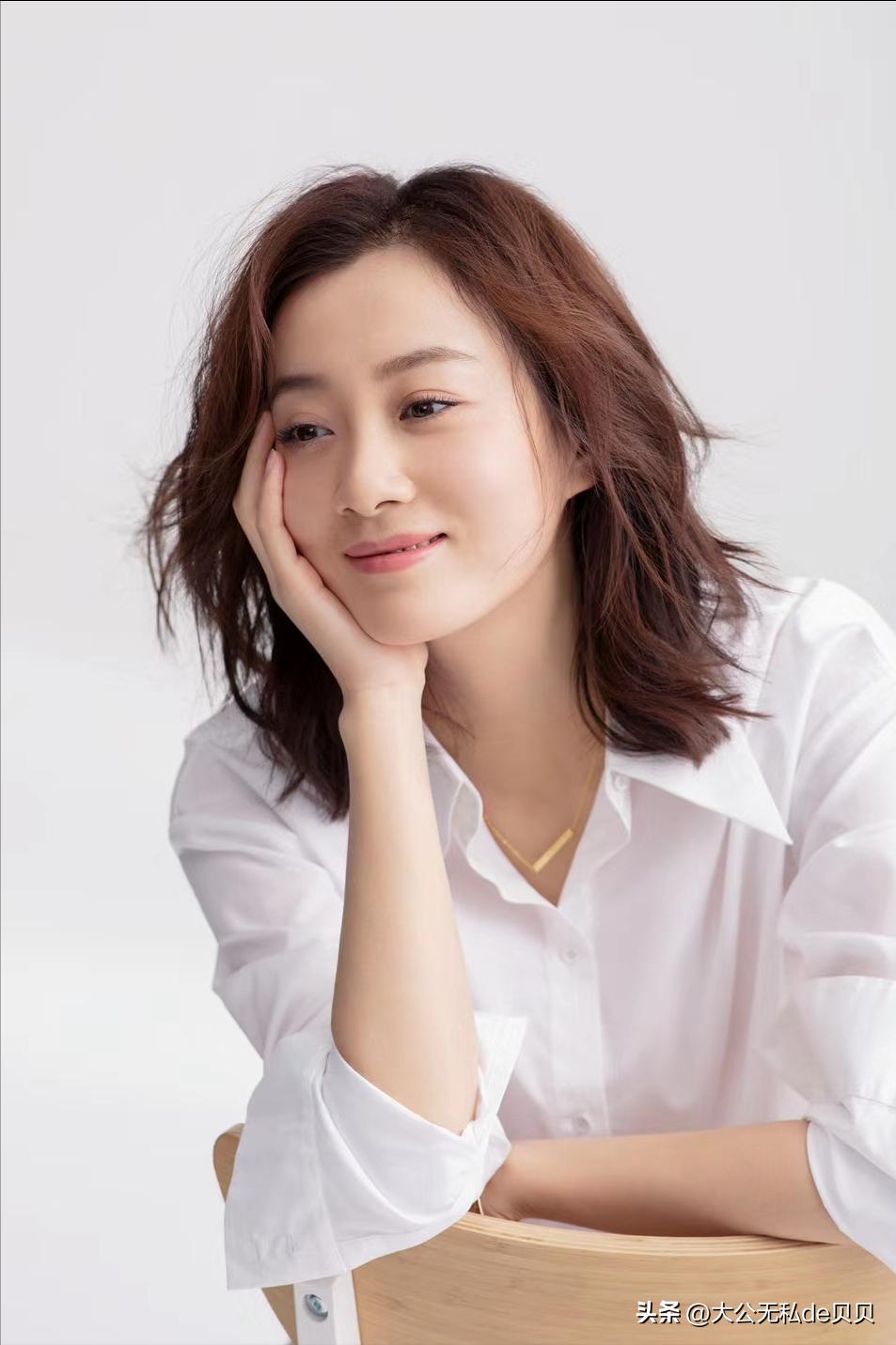 Xu Fanxi's recent photos were exposed, with fair skin, beautiful ...