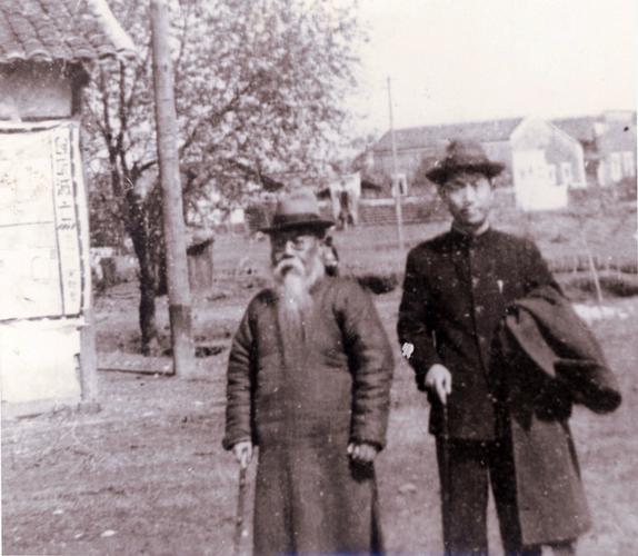 Ma Yifu in Jingwei's eagle eyes: Ma Yifu and Shou Yicheng's teacher-student relationship - iMedia