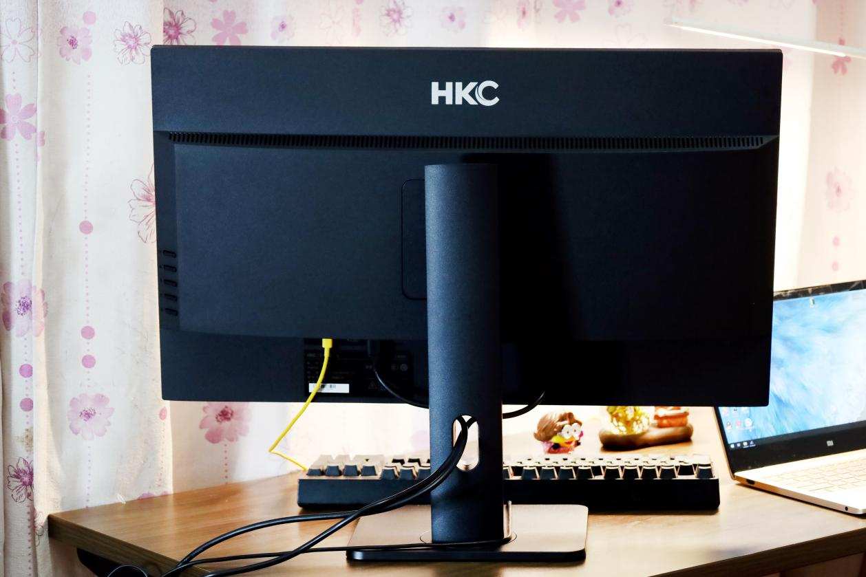 HKC T2751U monitor evaluation, not only has excellent color performance, but also supports 65W ...