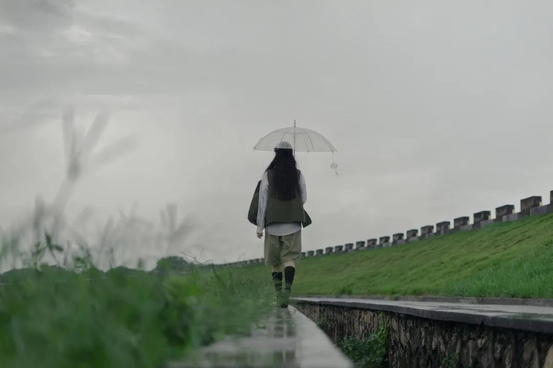 The longest relationship between people: a little indifferent, a little ...