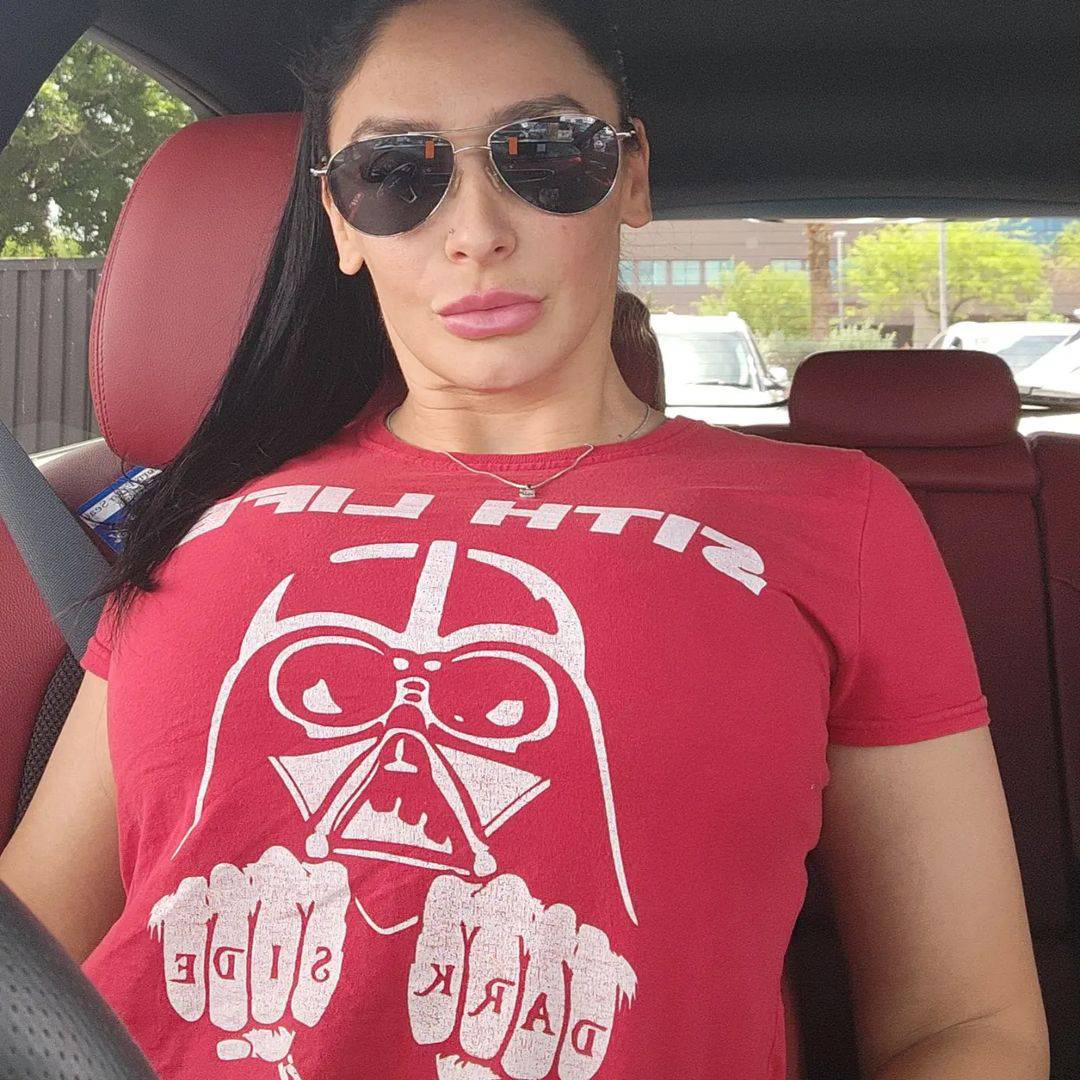 Sheena Ryder, American actress reborn after car accident - iNEWS