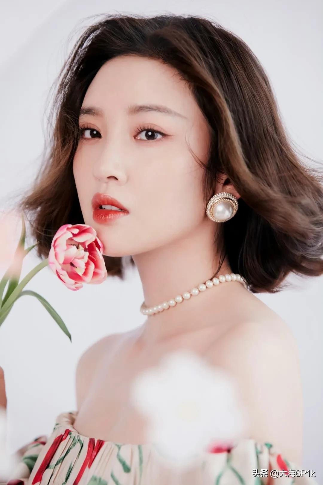 Tang Yixin's beautiful pictures - iNEWS