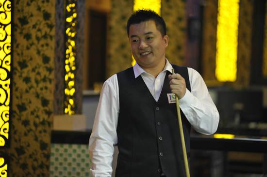 Wang Zhongyao: The most beautiful female billiard referee, she looks ...