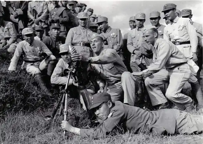 The remnants of the Kuomintang fled to the Golden Triangle and became ...