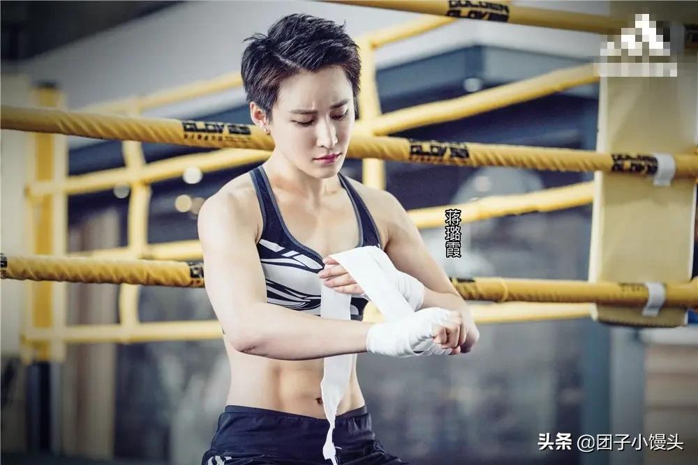 Female actress Jiang Luxia from "Red Sea" to "Special Warfare": filming with her life and ...