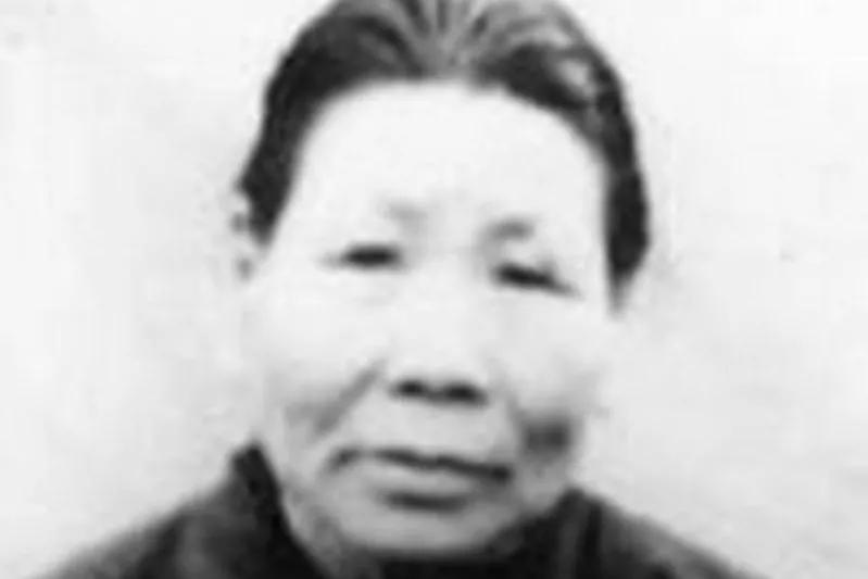 Yimeng red sister-in-law Ming Deying - iNEWS