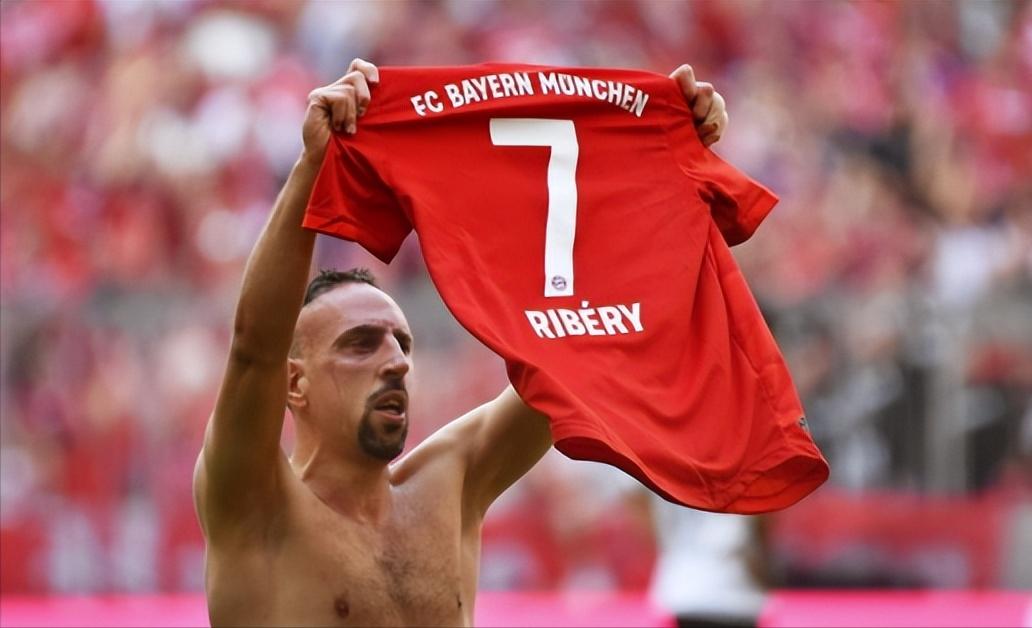 Goodbye Scarman!Ribery officially announced his retirement at the age ...