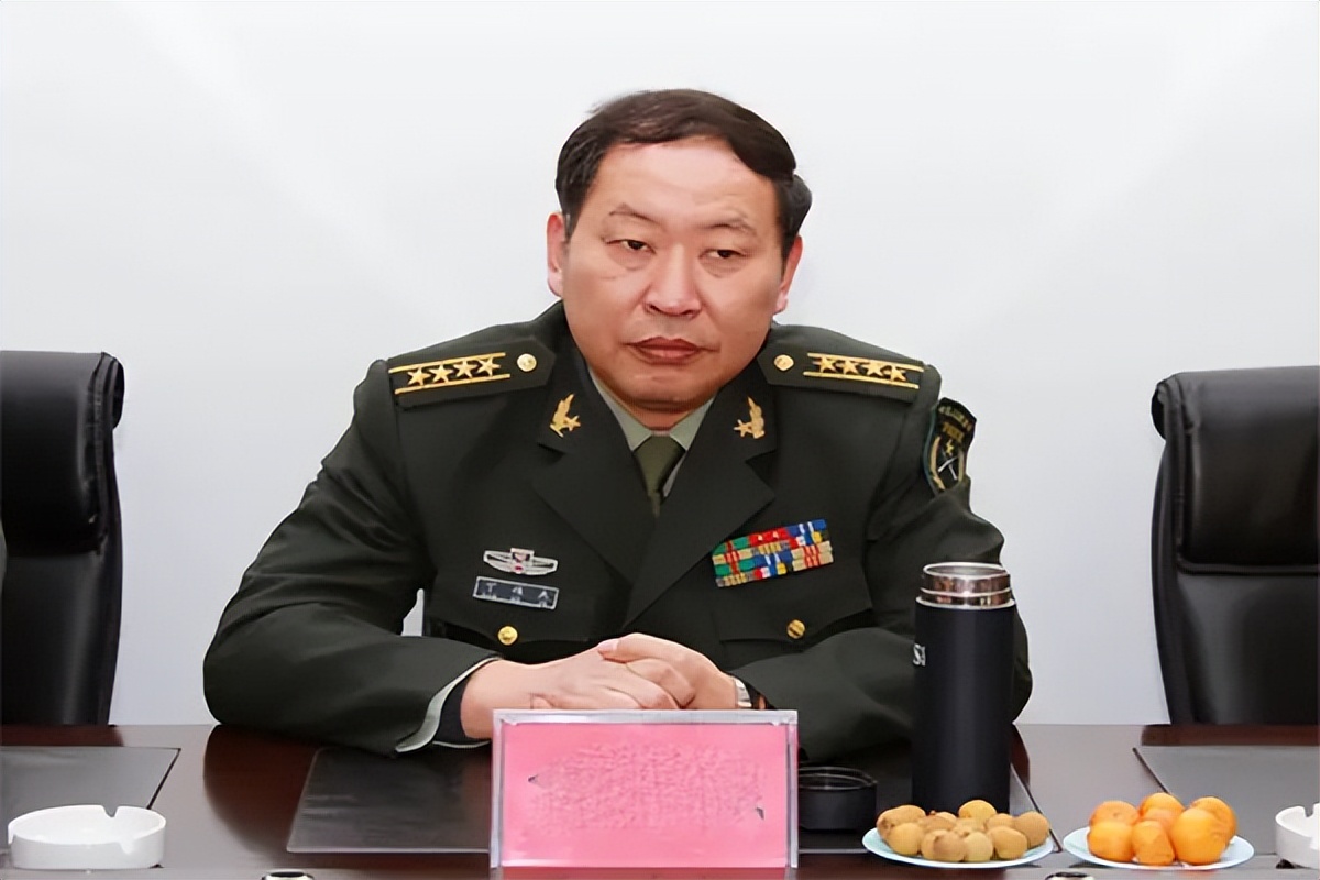 Who is the head of the regiment and the commander of the military ...