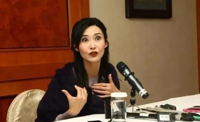 Ye Yuqing: From "porn star" to "prosperous woman", family has always ...