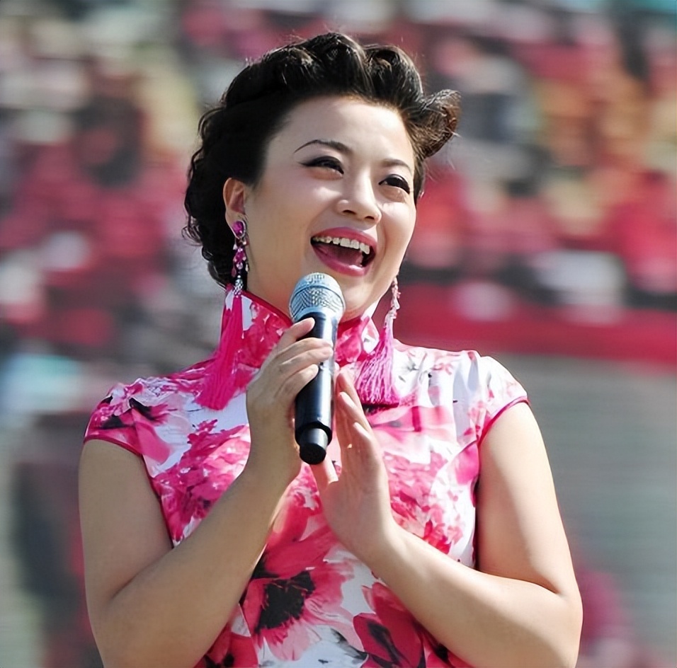 Singer Zhang Ye: 55 years old, unmarried and childless, and his ...