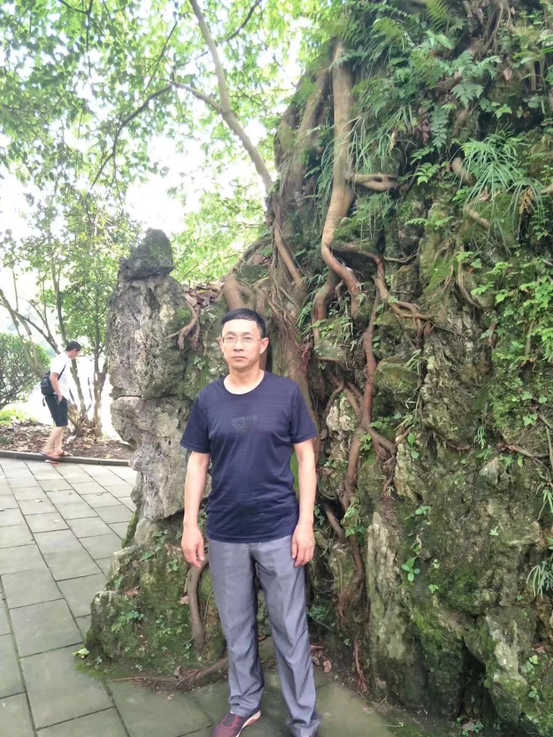 Dazhu East Lake Park - iNEWS