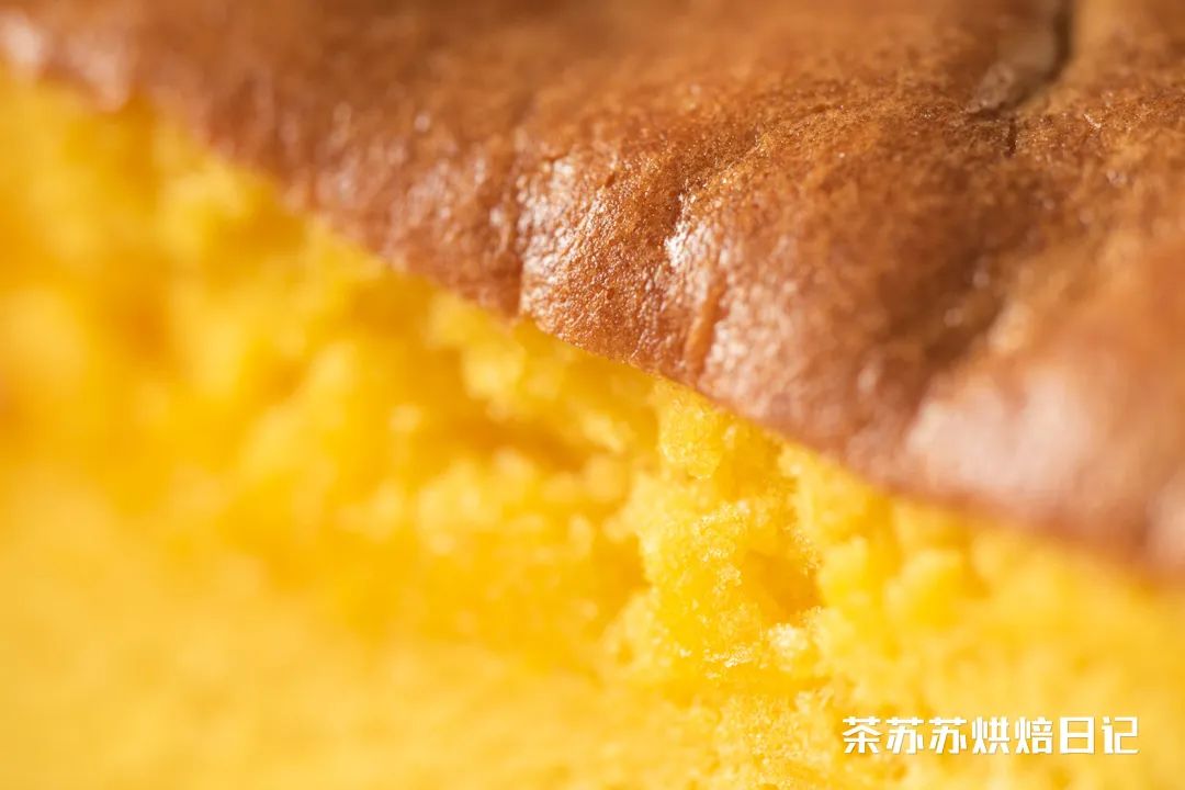 Hollyland's signature re-engraving!Once you mix it up, it's soft and ...