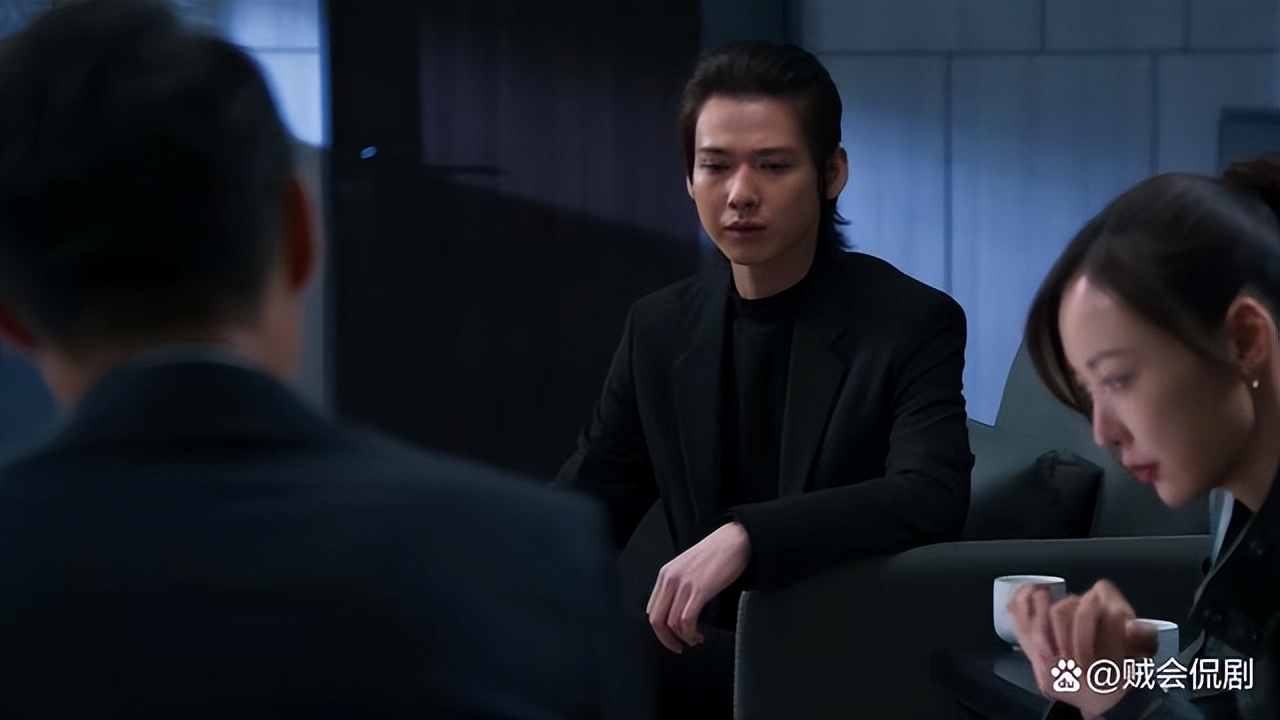 Who is the "mysterious man" connected with Yan Guohua in "Punishment"?Could it be that Zhao ...