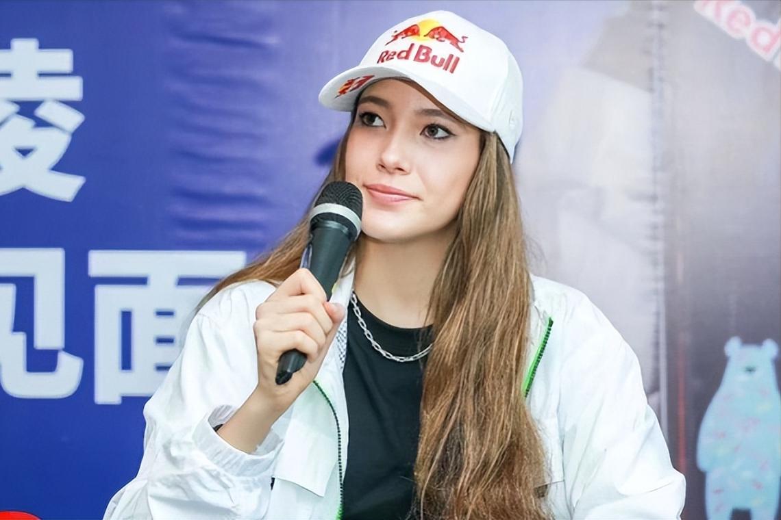 Gu Ailing set up a "rollover"?Before entering Stanford, some netizens released this kind of news ...