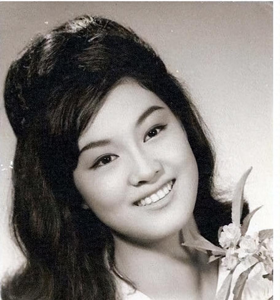 He Lili: She endured the death of her cheating husband for 43 years ...