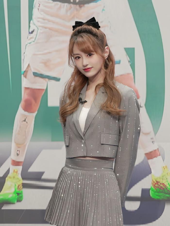 Two favorite NBA beauties to host - iMedia