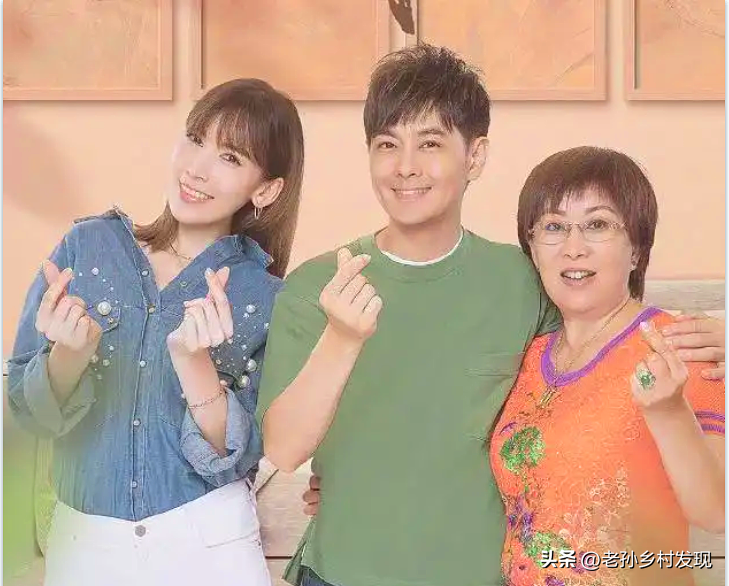 Yesterday was Lin Zhiying's 48th birthday. He posted a family photo. It ...