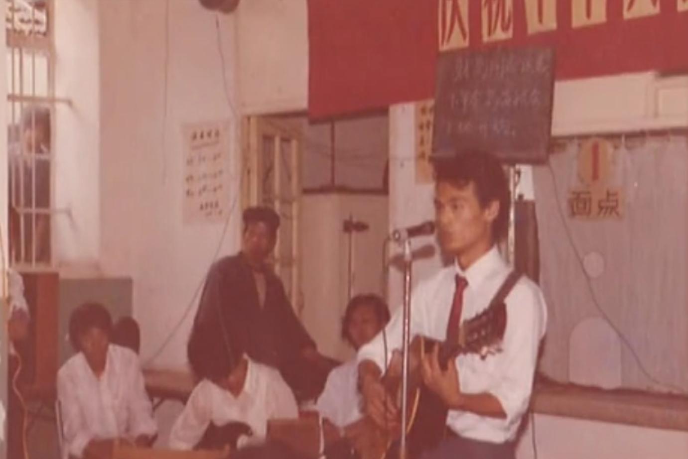 Zhang Xing: When he was young, he was imprisoned for three years for ...