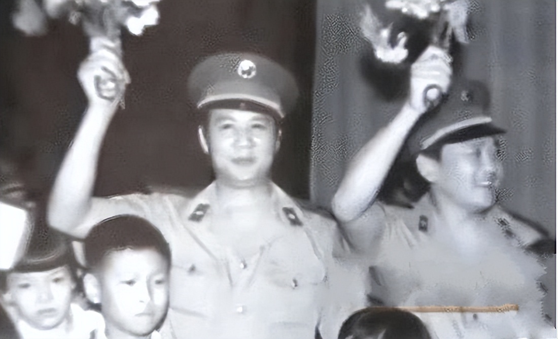 After the special actor Gu Yue died of illness in 2005, the three ...
