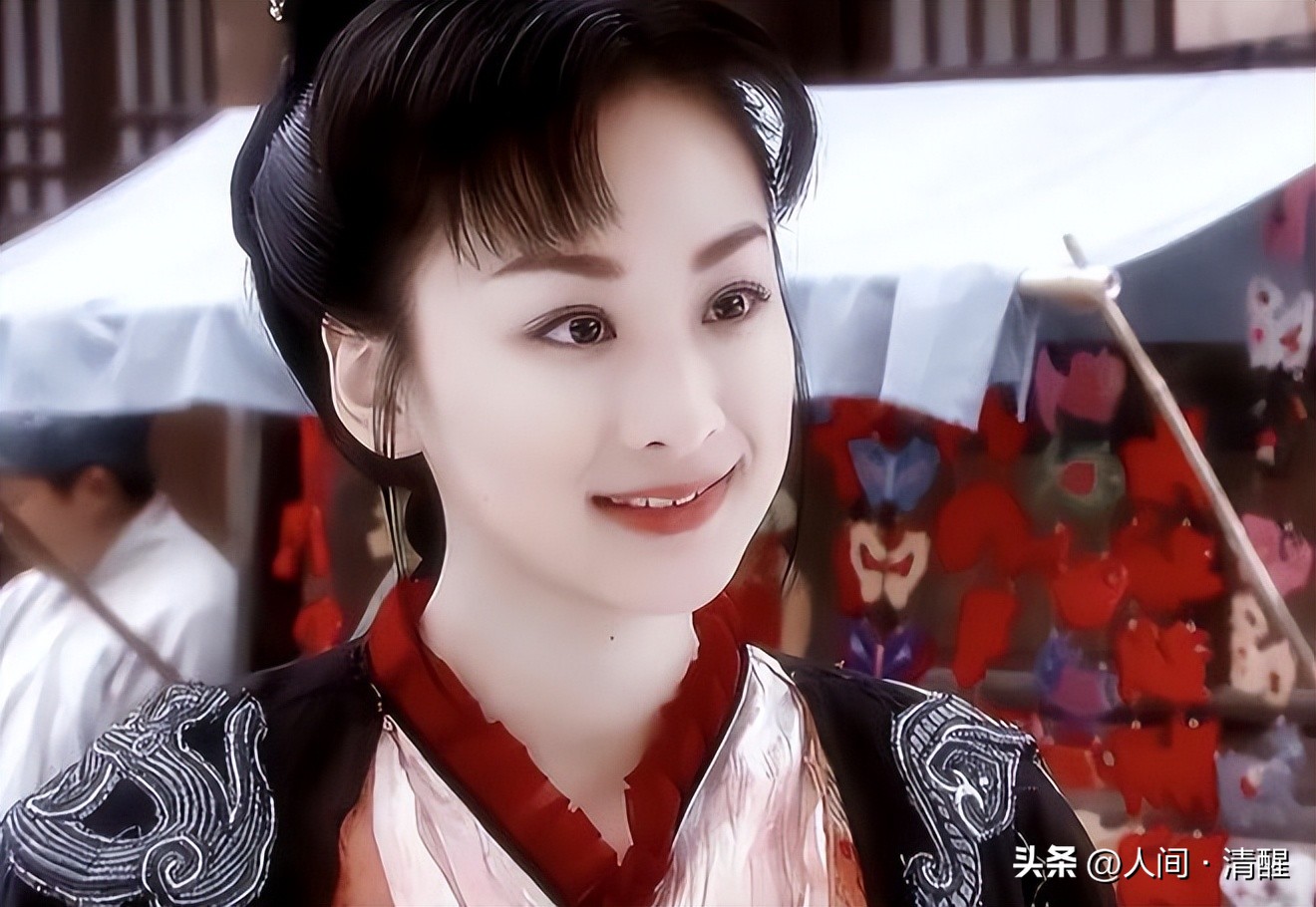 Mu Tingting: After her debut, the drama became a hit, but she was ...