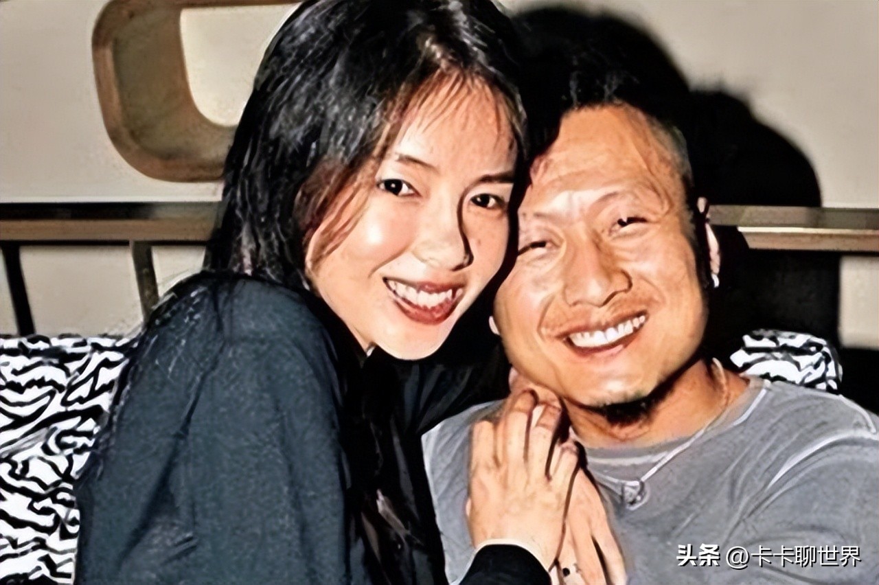 58-year-old "Taibaijinxing" Sun Xing wiped cars on the street, married ...