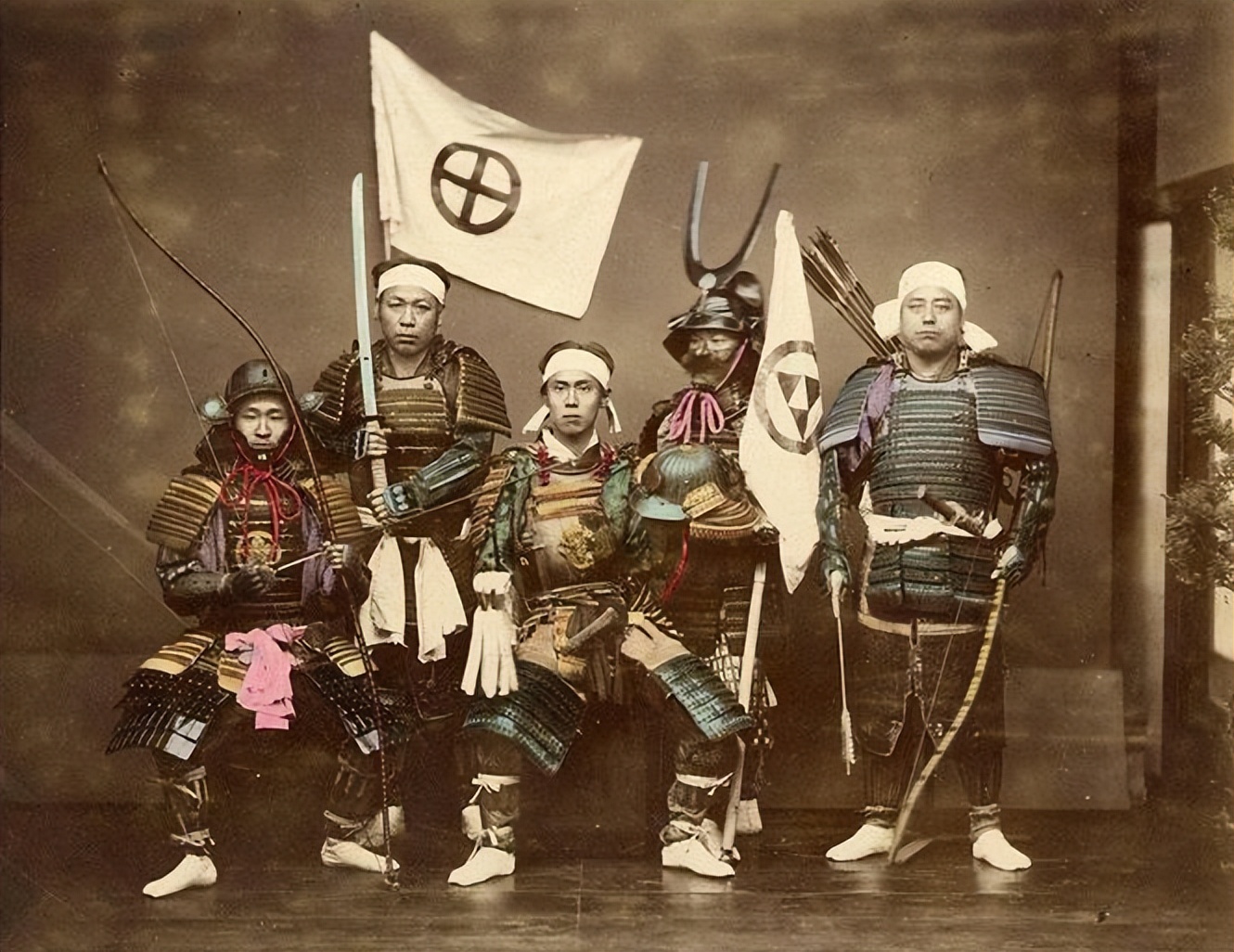 The Japanese Shogunate: Politics, Society and Culture - iMedia