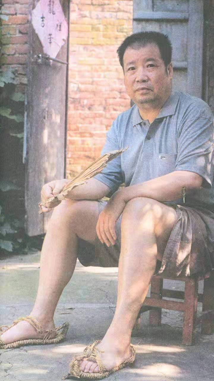 Wang Yipeng: Learning from the writer Mr. Er Yuehe - iNEWS