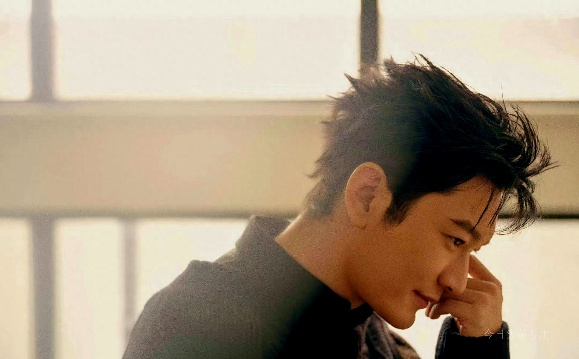 The appearance of an actor is also very important. Huang Xiaoming and ...