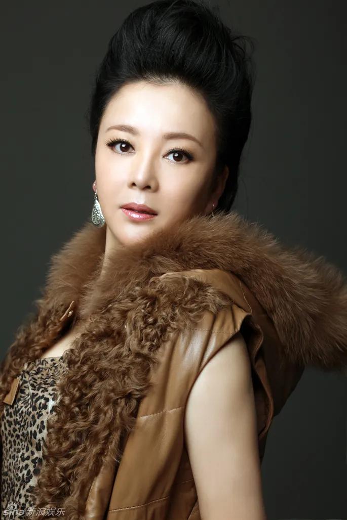 Liang Li, some beautiful photos - iNEWS