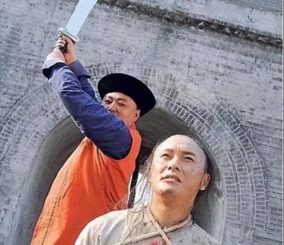 In ancient times, when a person was beheaded, did the body feel like ...