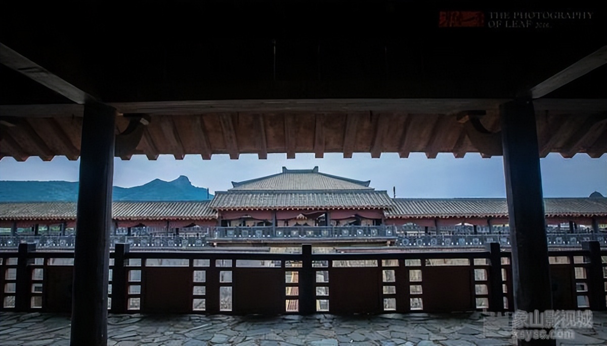 Walk into Xiangshan Film and Television City and uncover the story ...