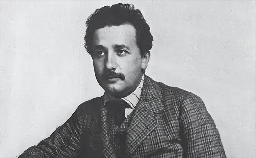 How do photons travel at the speed of light? Why do photons have to ...