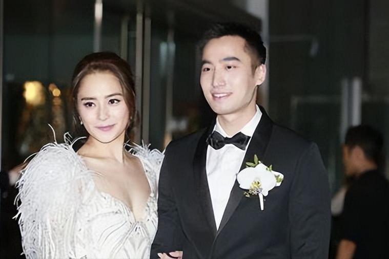 Thought it was fake news, but in fact it was real news. 42-year-old ...