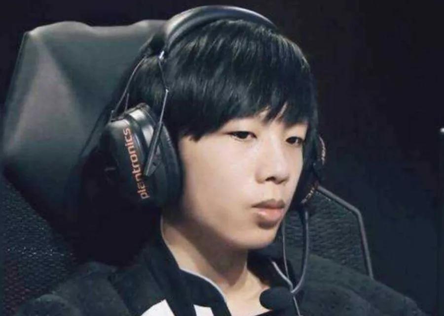 Ah Shui refreshed the uzi record and topped the AD output list ...