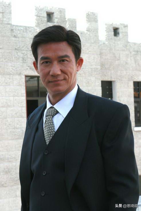 63-year-old Li Zixiong: "played the bad guys" in the first half of his ...