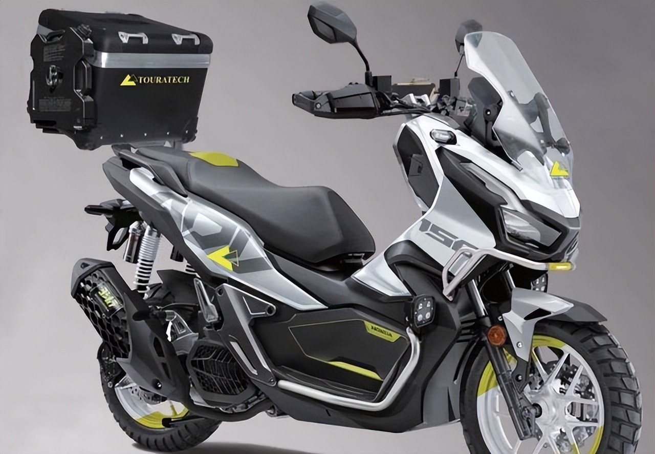 Qianjiang also plays cross-border ADV, this QJMOTOR Hong 150 benchmarks Dayang ADV and Lifan KPV ...