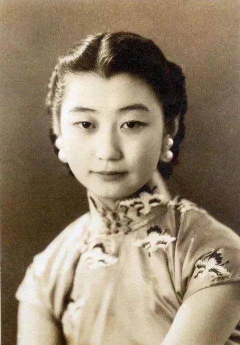 Li Shuxian married the last emperor, from a commoner to a celebrity ...