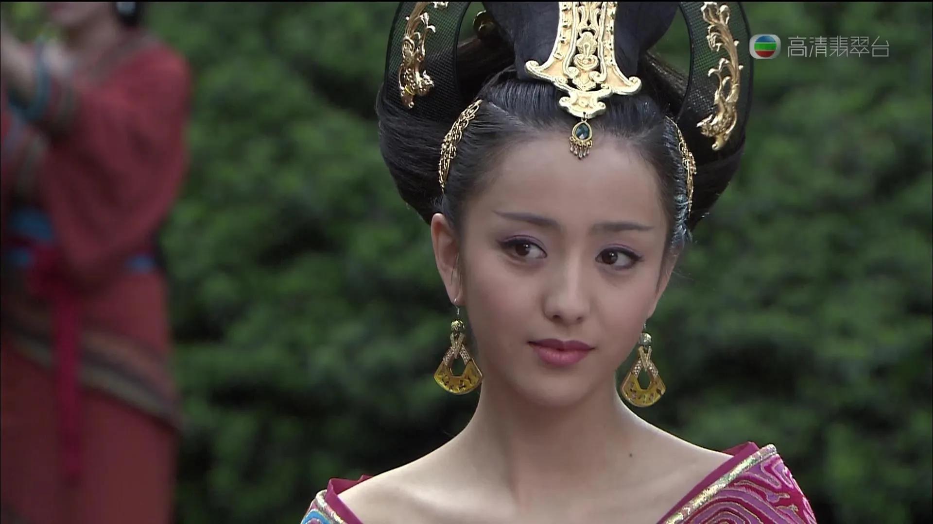 One glamorous and the other charming, Zhao Feiyan and Zhao Hede, which ...