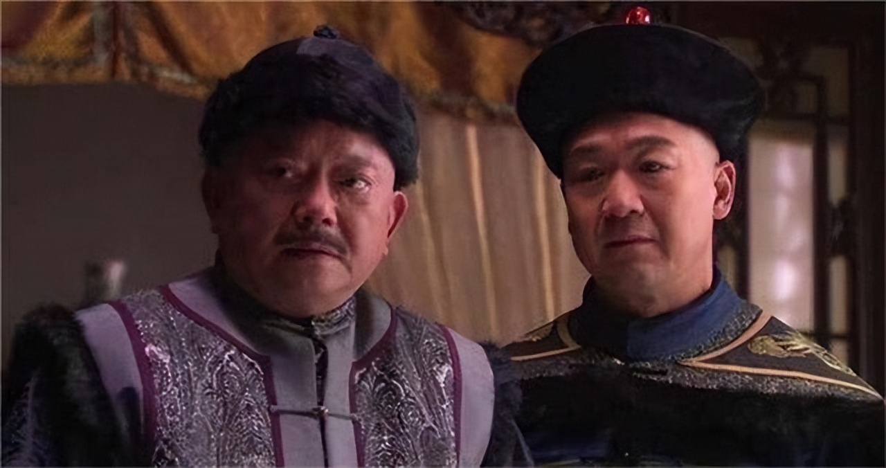 Before Heshen committed suicide, he opened the "Life-saving Edict ...