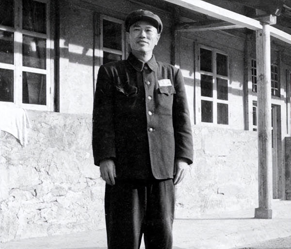 After Deng Hua came back, he said to Ye Jianying: Please let Hong ...