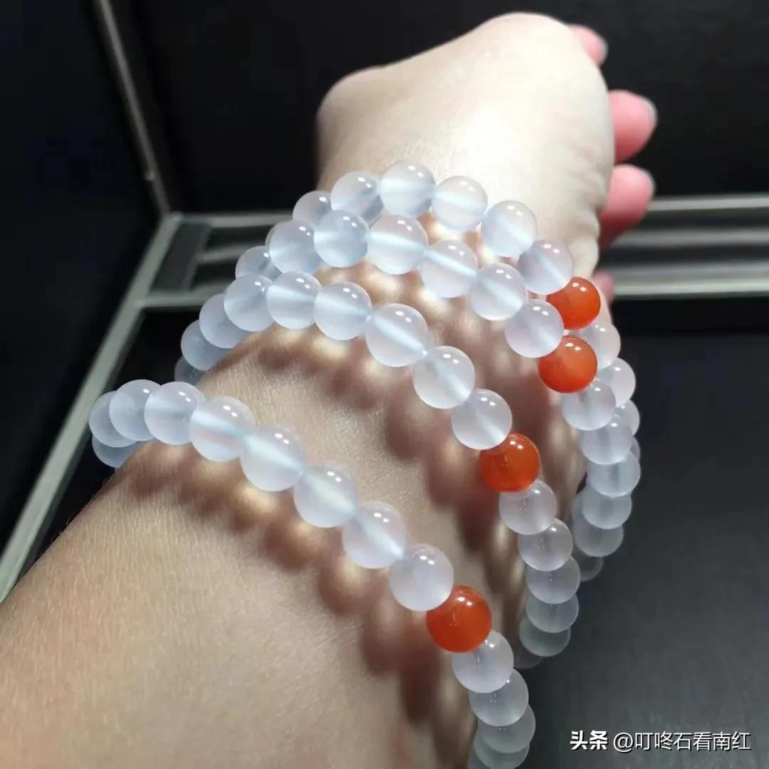Appreciation of photos of Nanhong agate - iNEWS