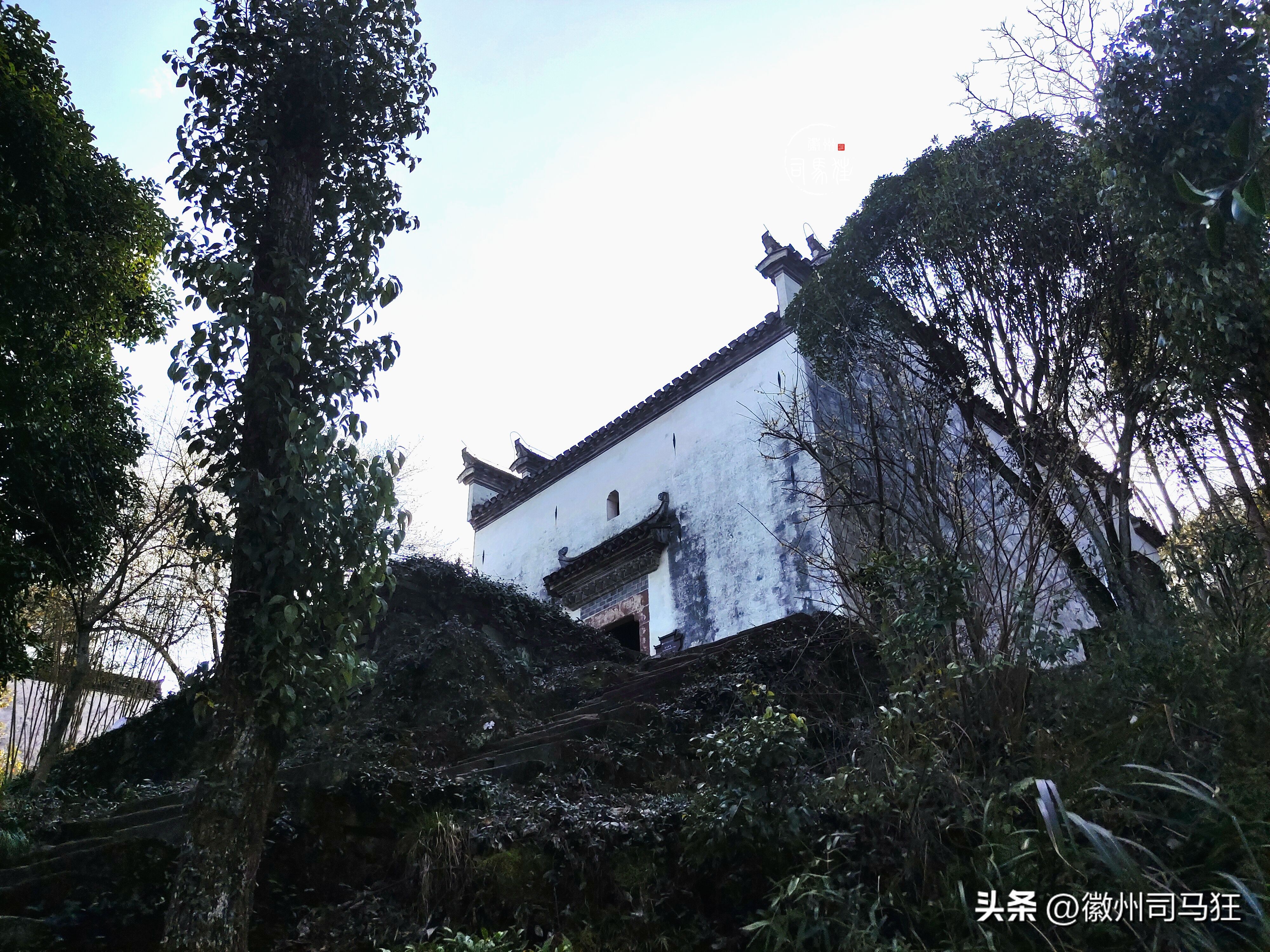 "Walking in Huizhou 131" Qiankou Residential House: Huizhou Ming and ...