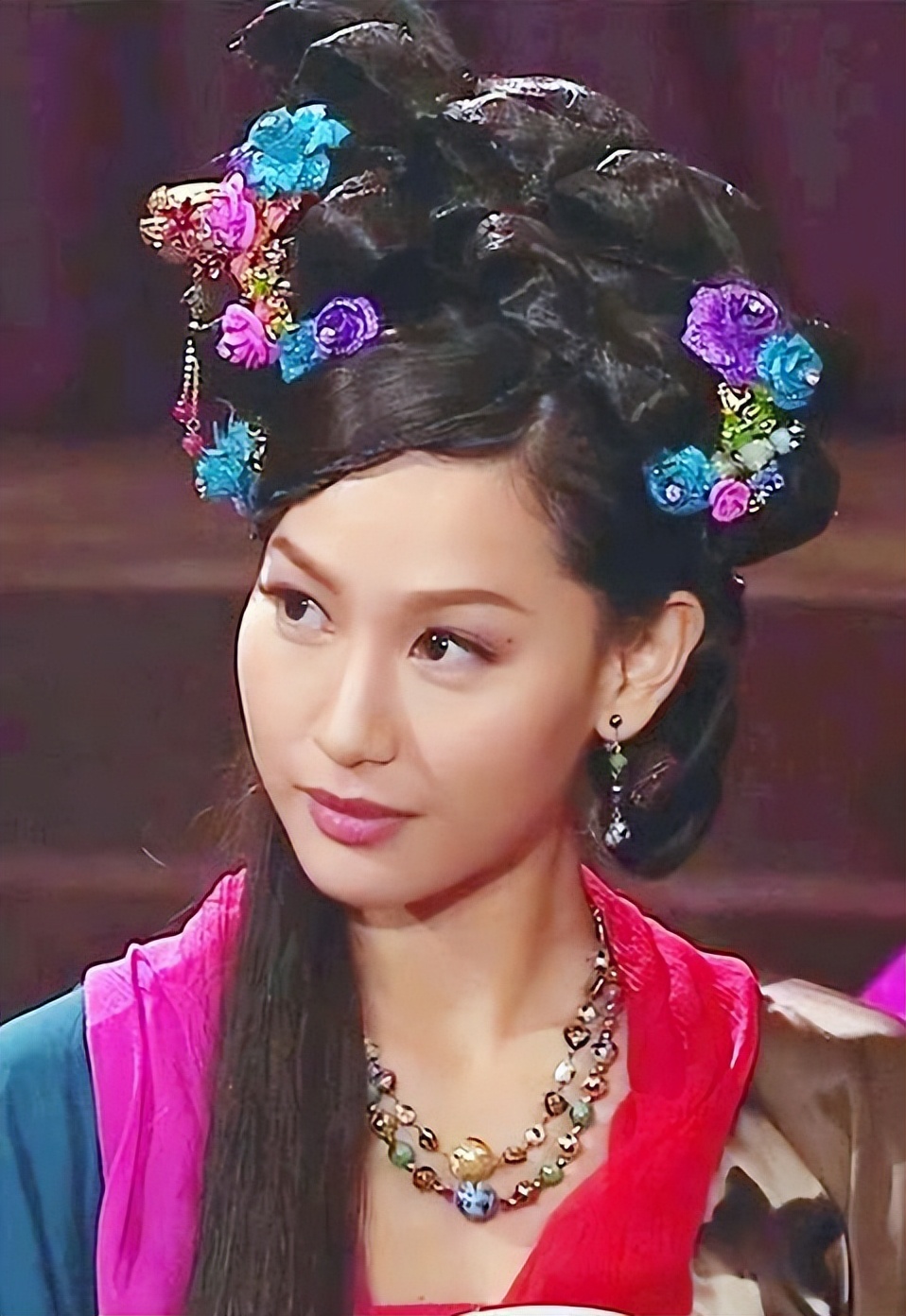 In fact, Zhang Yuqi is Xu Zishan, the internal entertainment. - iNEWS