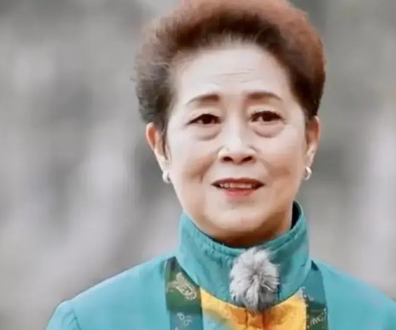 "Third Sister Liu" Huang Wanqiu's funeral was exposed, and her husband ...