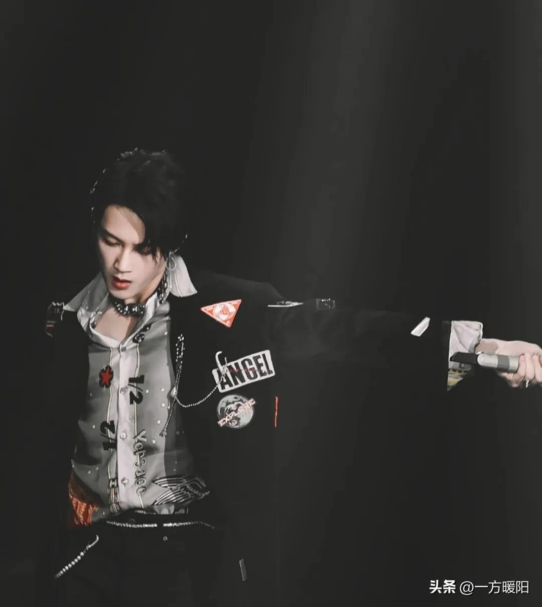 From being transparent to being "top-notch", Tan Jianci finally became ...