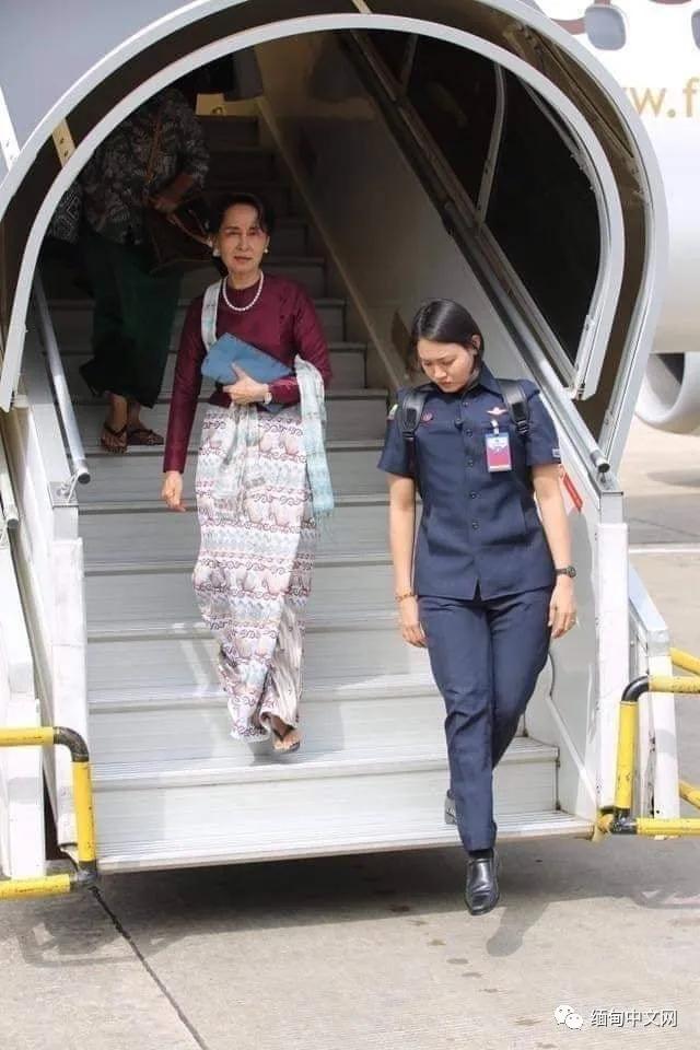 Myanmar Aung San Suu Kyi's personal bodyguard may face jail - iNEWS