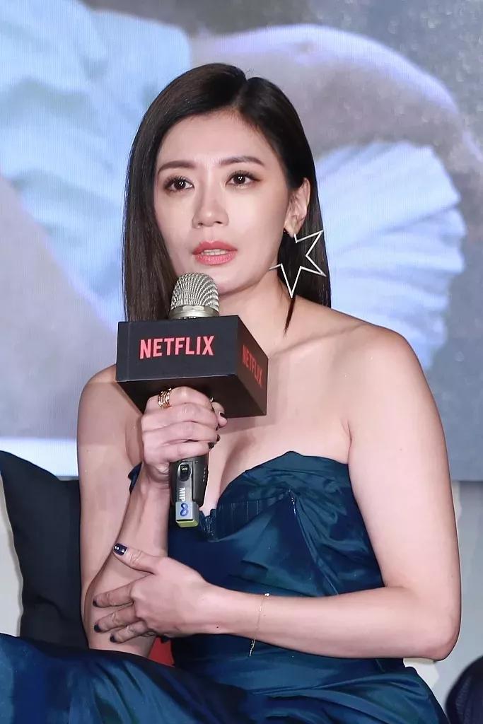 Alyssa Chia is indeed the temperamental beauty of Taiwan Province, she ...