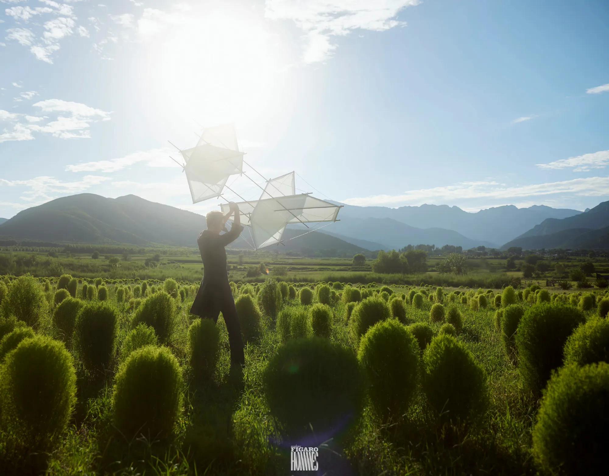 Huang Jingyu's blockbuster sunset in the wilderness is wild and cool ...